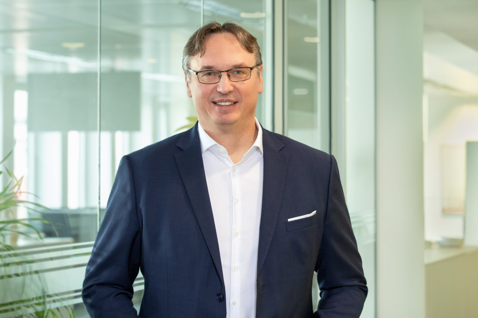 Mariusz Tarasiuk ist neuer CEO des BNP Paribas Leasing Solutions DACH ...